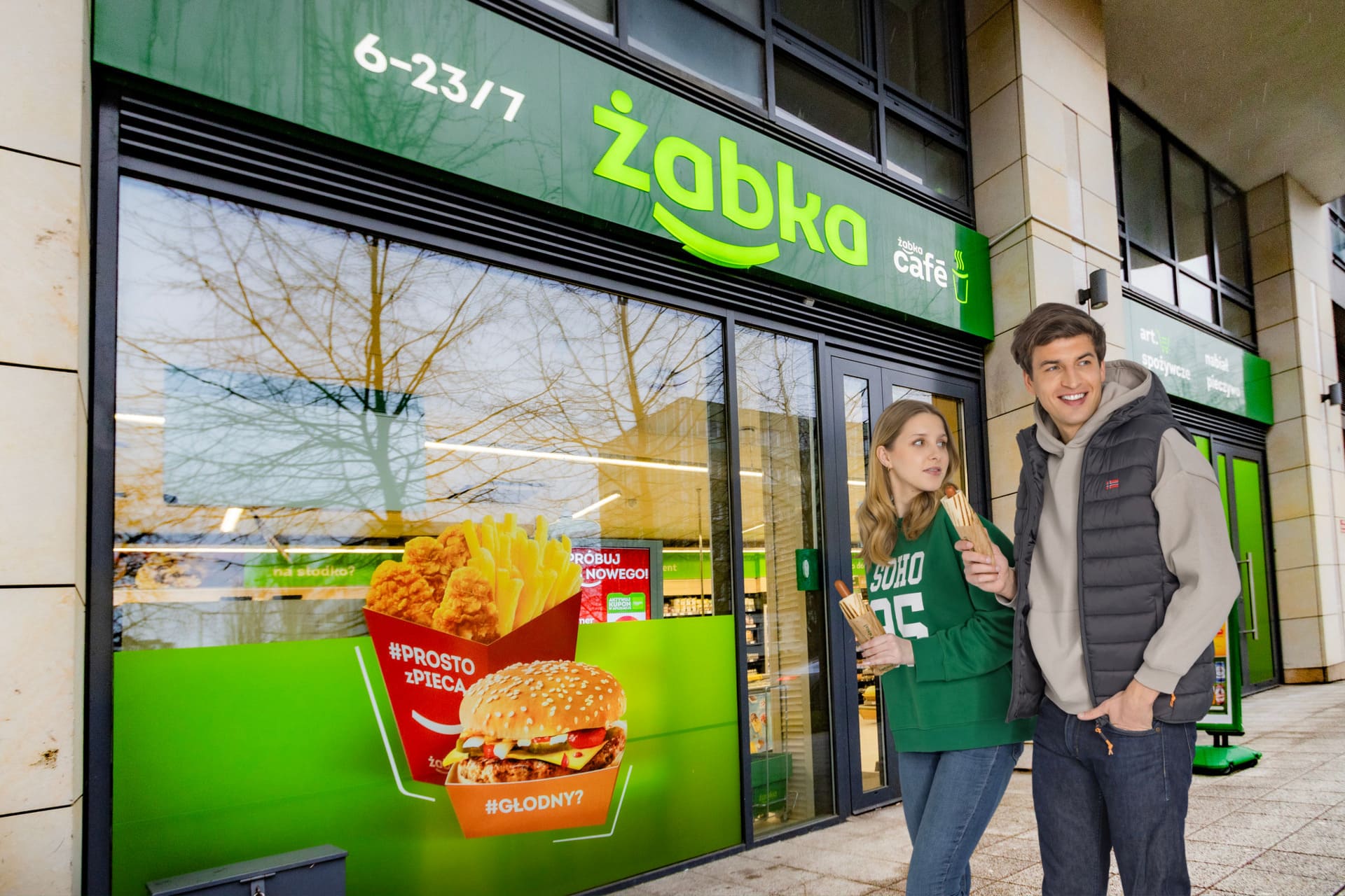 Żabka serwuje hot dogi w pakiecie. Użytkownicy aplikacji zapłacą mniej ...